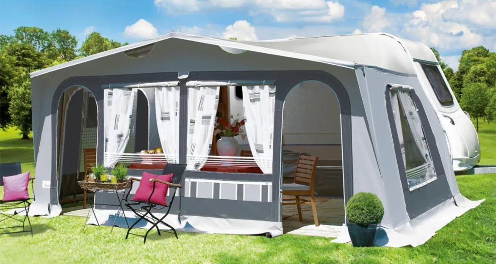 Le Plan et la Configuration Intérieure d'une Caravane